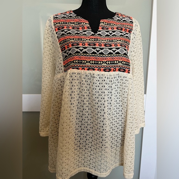 Hayden | Tops | Womens Cream Tunic With Black And Pinkish Orange Design ...